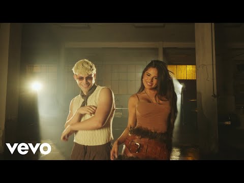 Daniela Blasco, Almacor - Bikini (Official)