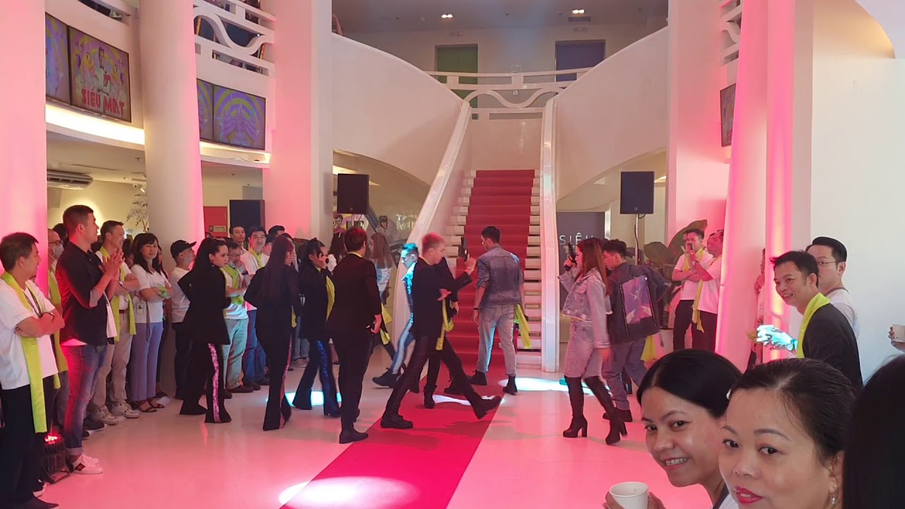 Opening Datviet MrT BDay Party [NK DANCE TEAM] - YouTube