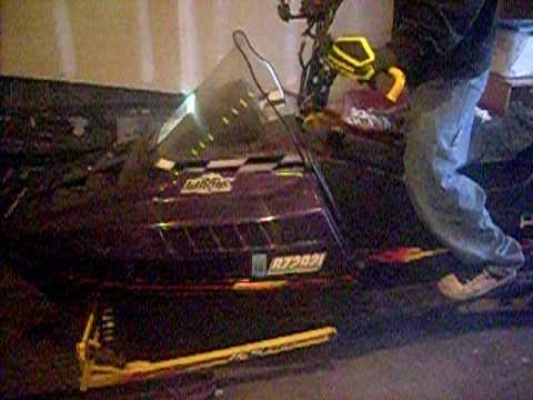 1998 polaris rmk 700 - YouTube