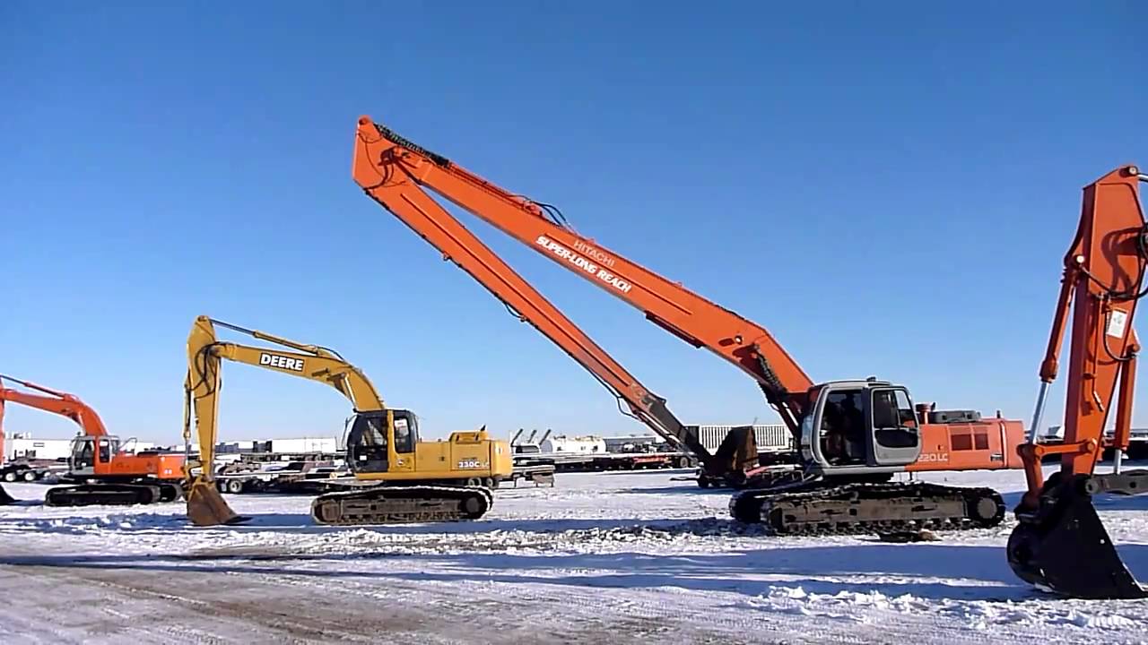Hitachi 220LC Long Reach - YouTube