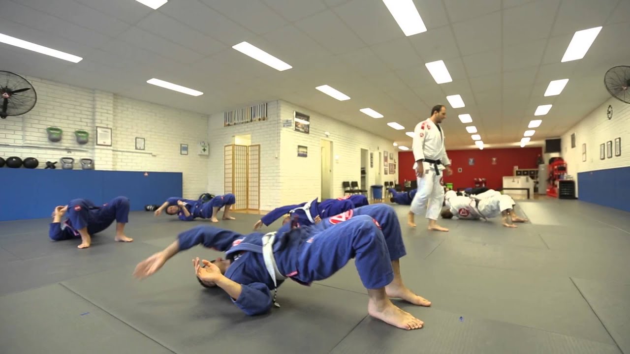 brazilian jiu-jitsu fundamentals program - YouTube