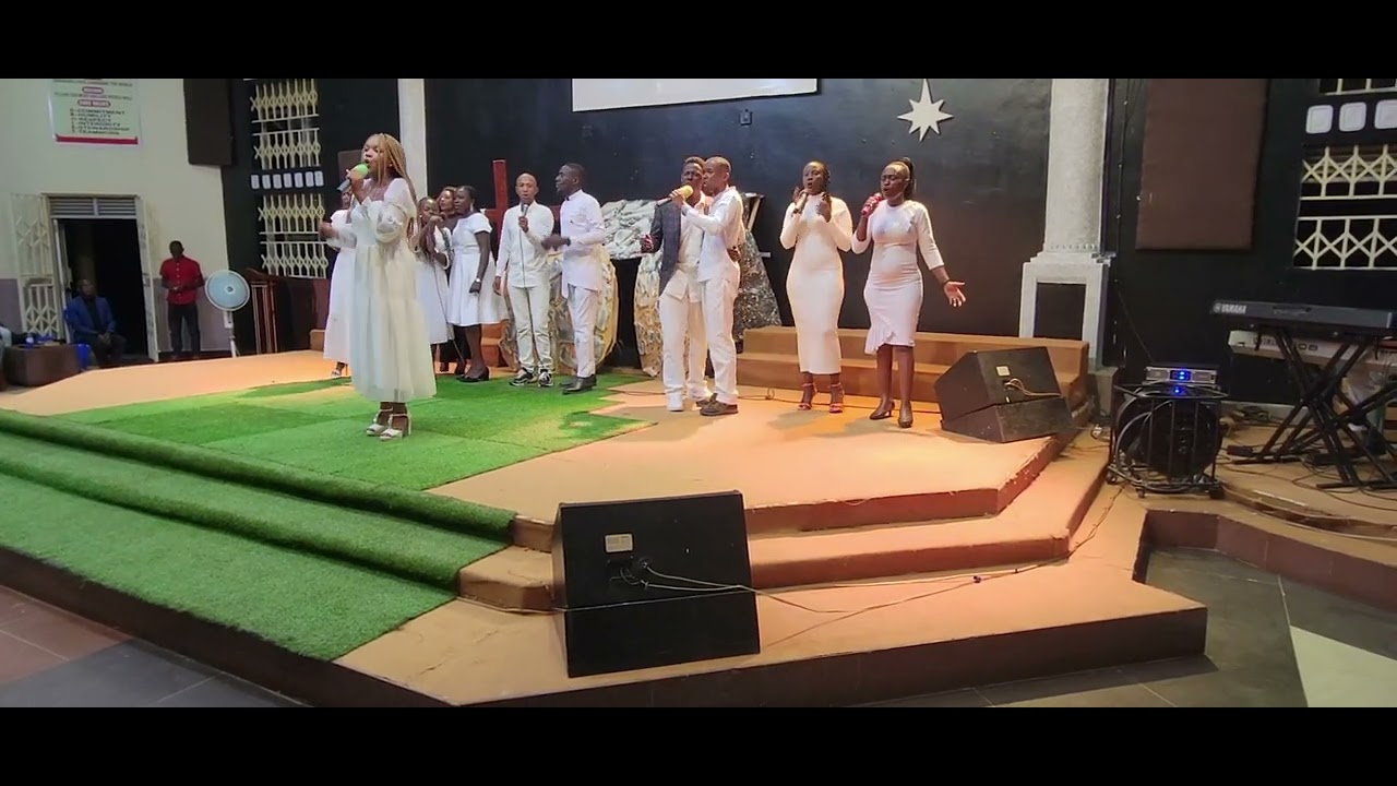 "Heavenly Harmony: Gospel Stage Performance #singing #worshipmusic # ...