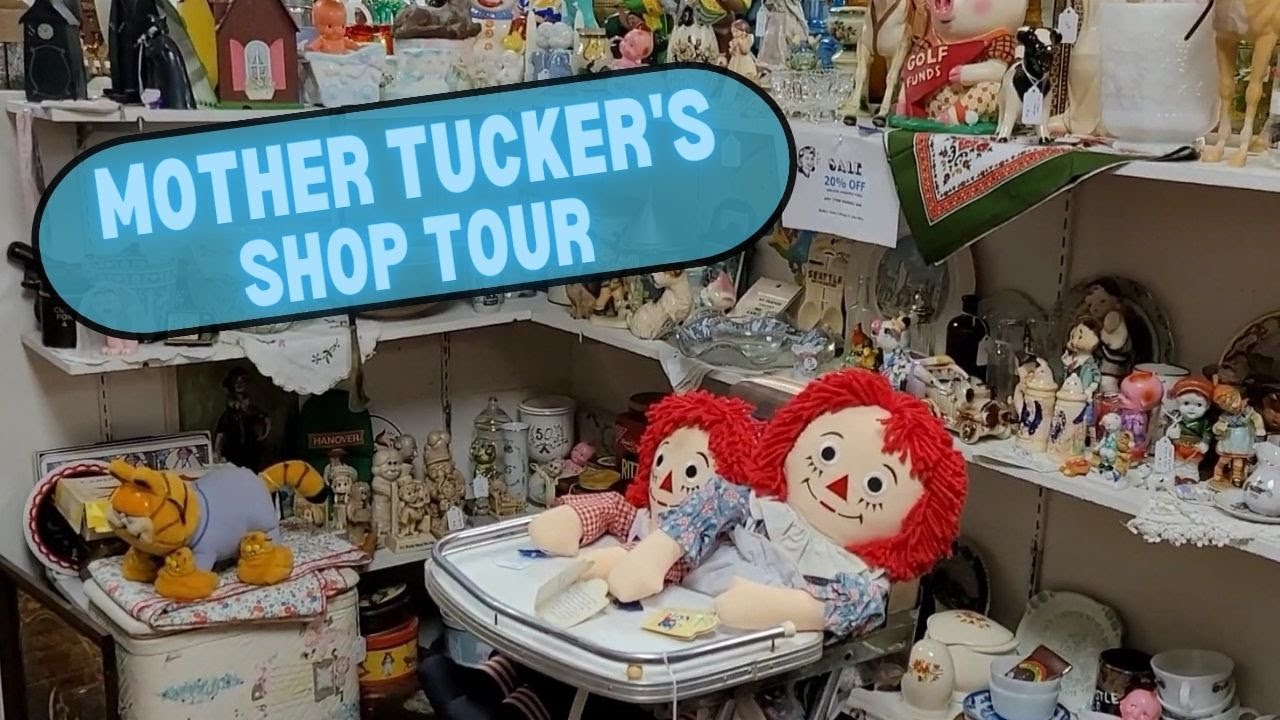 SHOP TOUR - Check it out IT'S OUR FIRST VIDEO | Vintage, Kitsch ...