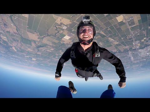 POV trainning skydiving | flying Angle track 2018 - YouTube
