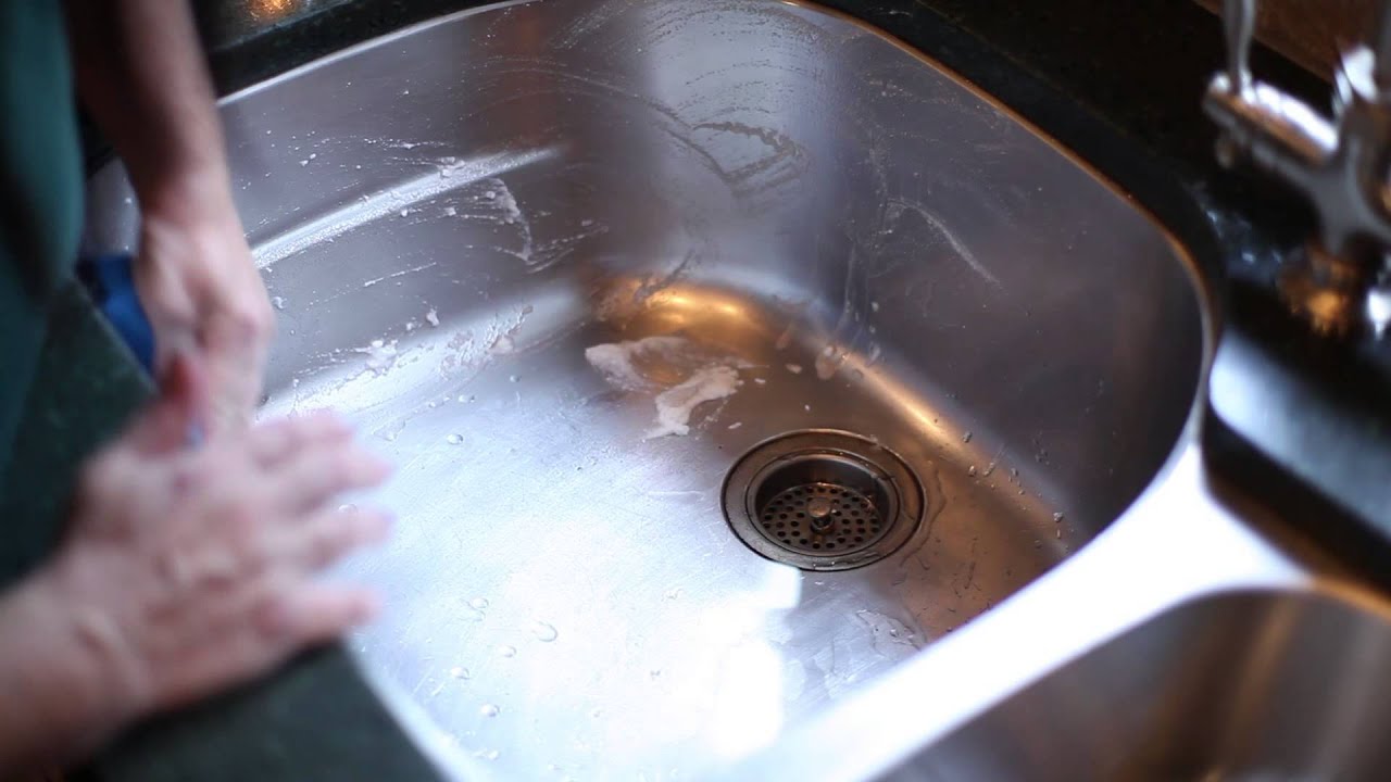 How to Scour a Sink with Natual Ingredients - YouTube