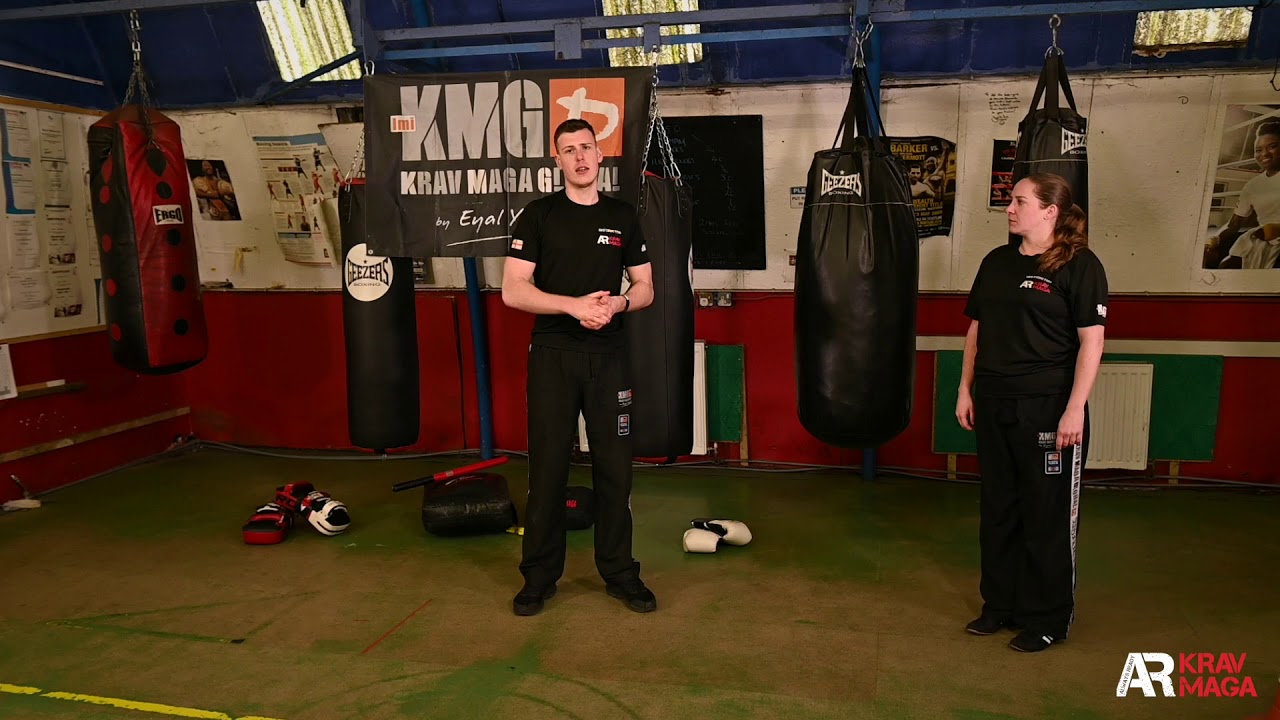 AR Krav Maga: Technique Review of the Week - 26 - Chokes with a Push ...