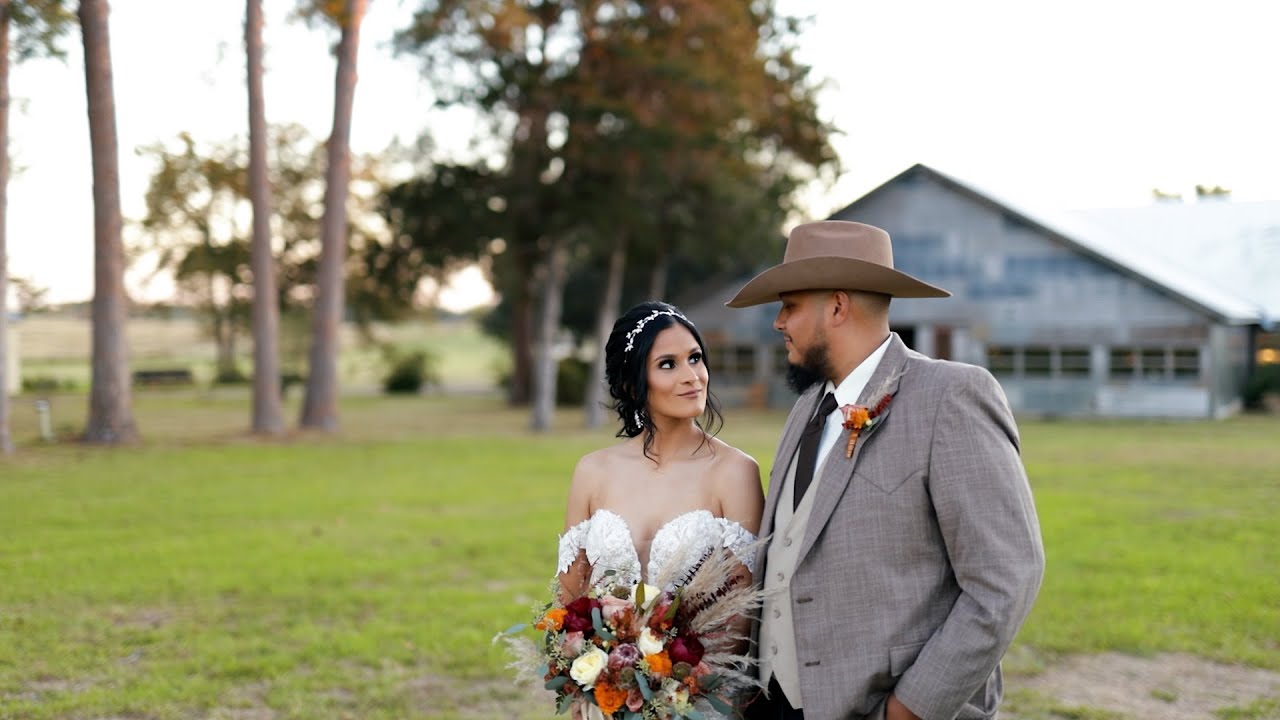 Romantic Wedding in Poteet, Tx // Klaudia + Chris // Strawberry Pines ...