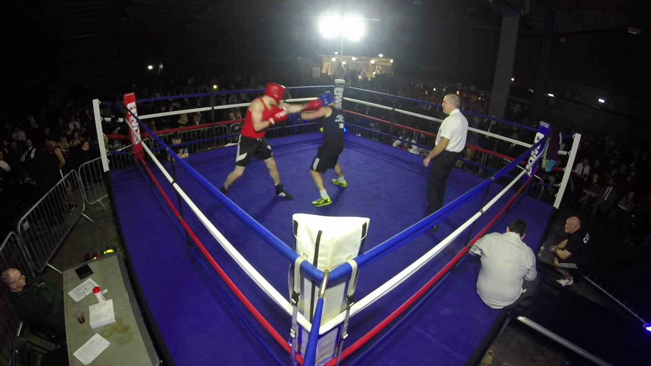 Ultra White Collar Boxing | Manchester | Mark Froggatt VS Matt Harwood ...