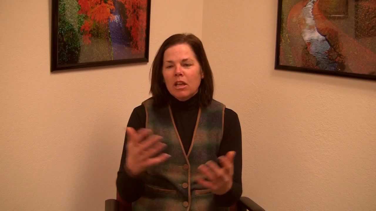 Art on the Street 2013 Interview with Reven Swanson - YouTube