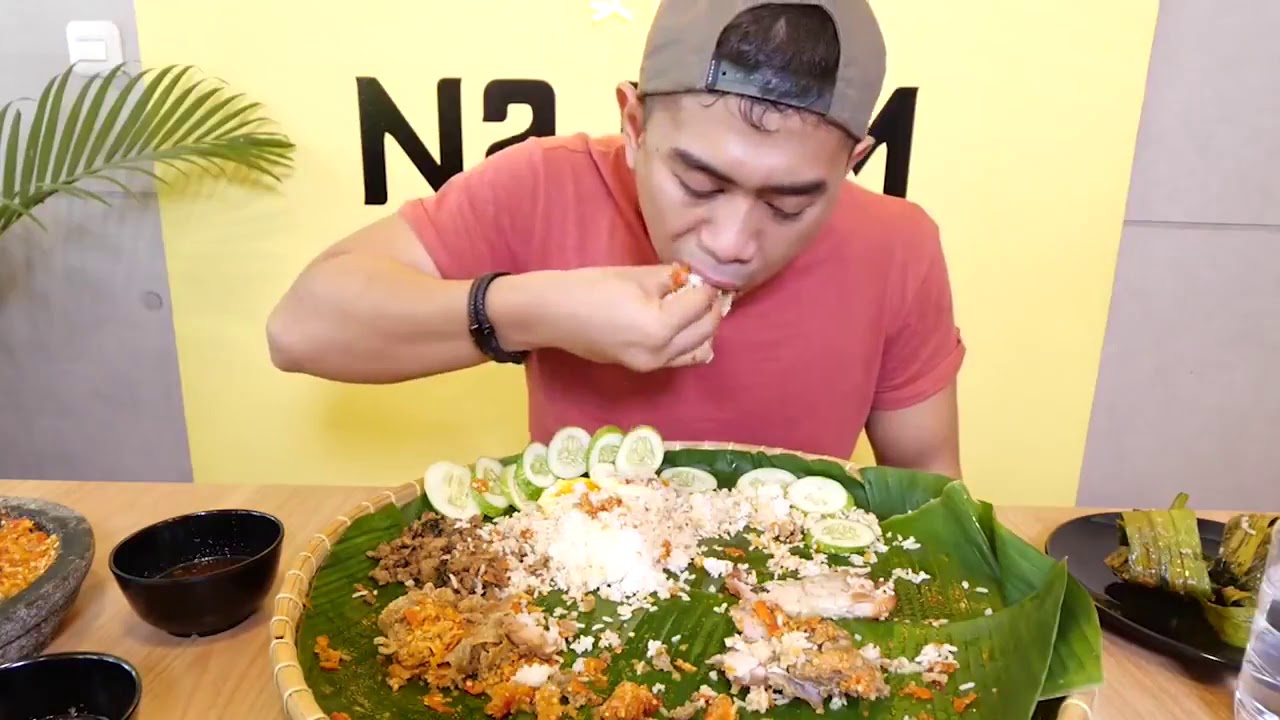 tanboy kun! PERTAMA DI DUNIA!! MUKBANG AYAM GEPREK TOMYAM ALA THAILAND ...