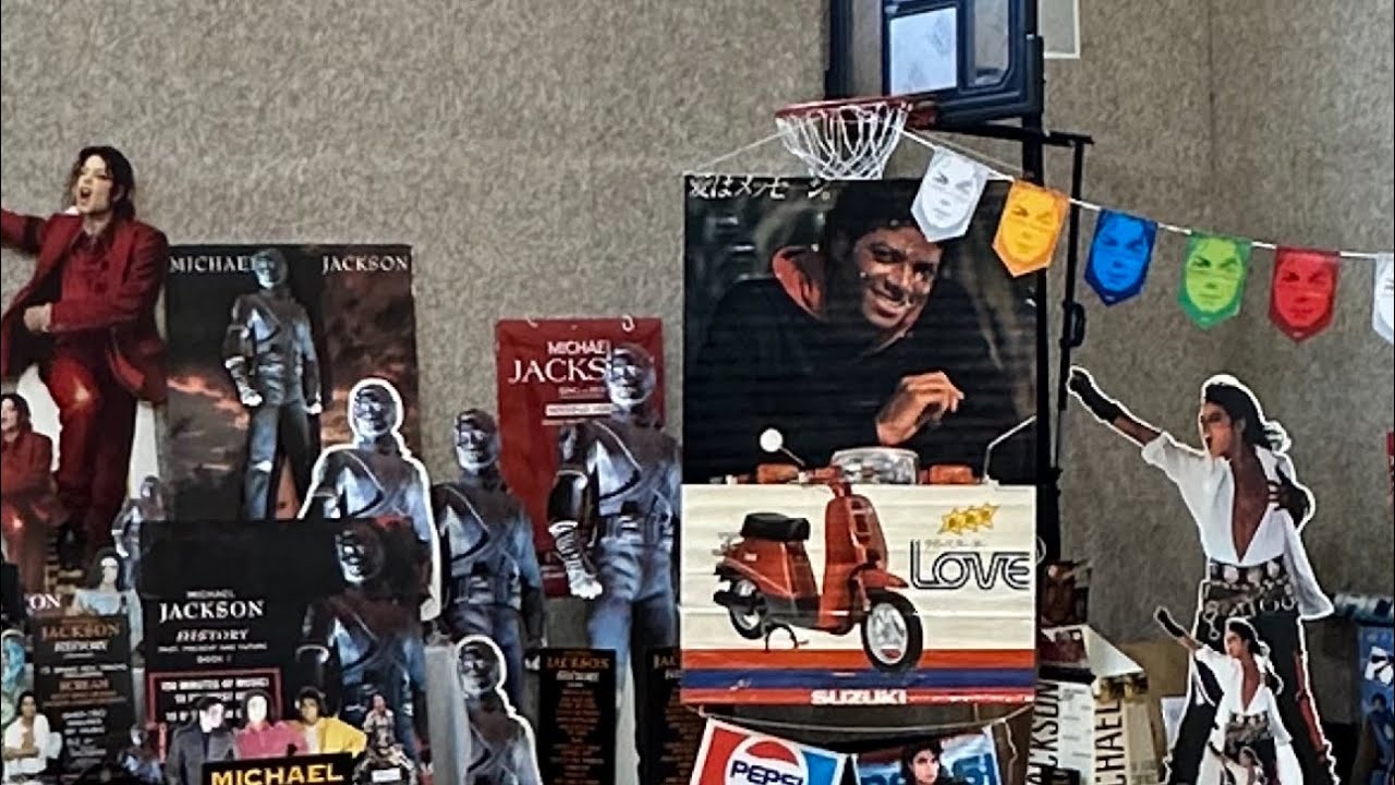 Michael Jackson Store Promo Display Collection from MJJ Collectors ...