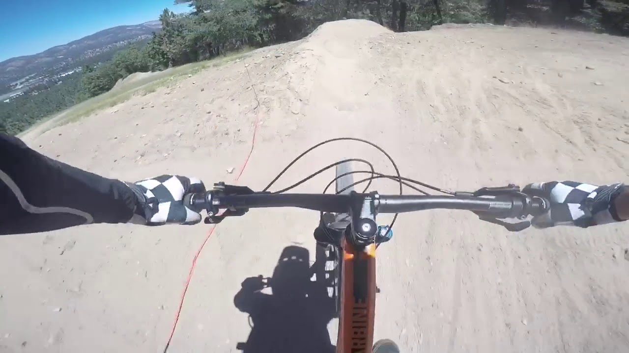 Snow summit bike park party wave 2018 intense carbine - YouTube