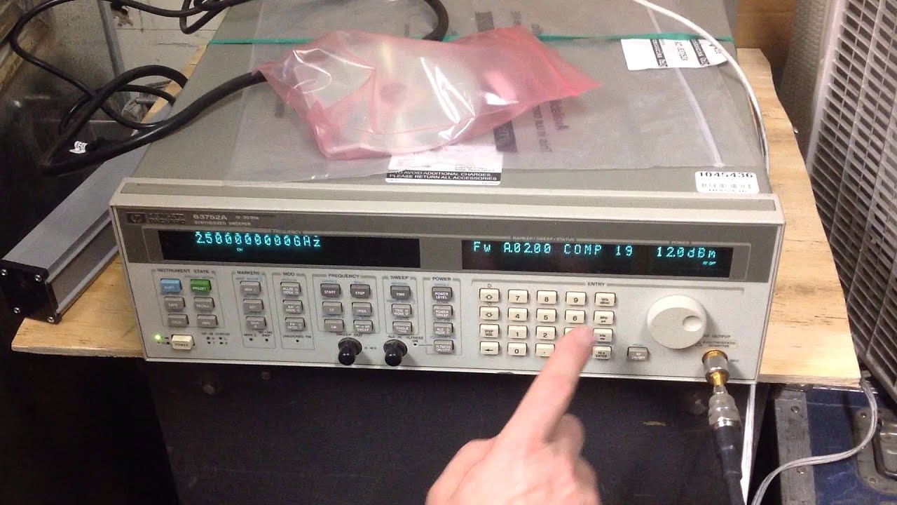 HP Signal Generator - YouTube