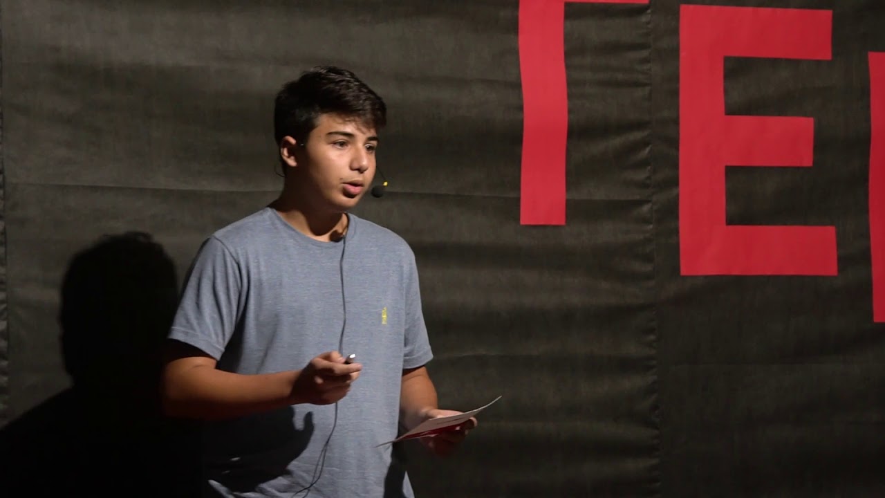 What is E-sports | Gabriel Noronha | Colégio ECCOS - YouTube