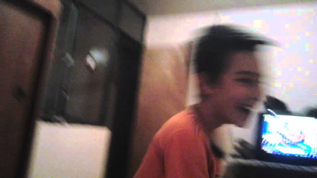 Eruto giganten - YouTube