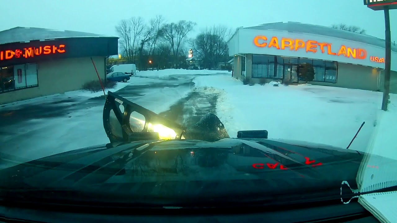 SNOW PLOWING FOR BEGINNERS! PARKING LOT IN REAL TIME - YouTube