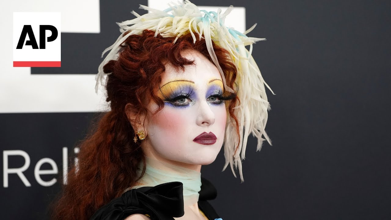 Chappell Roan, Sydney Sweeney and Sabrina Carpenter walk the Grammys ...