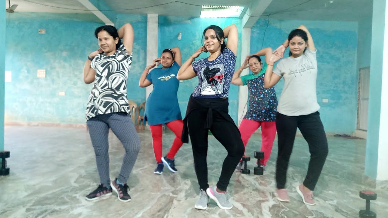 zumba /toma toma song/olisha Fitness - YouTube