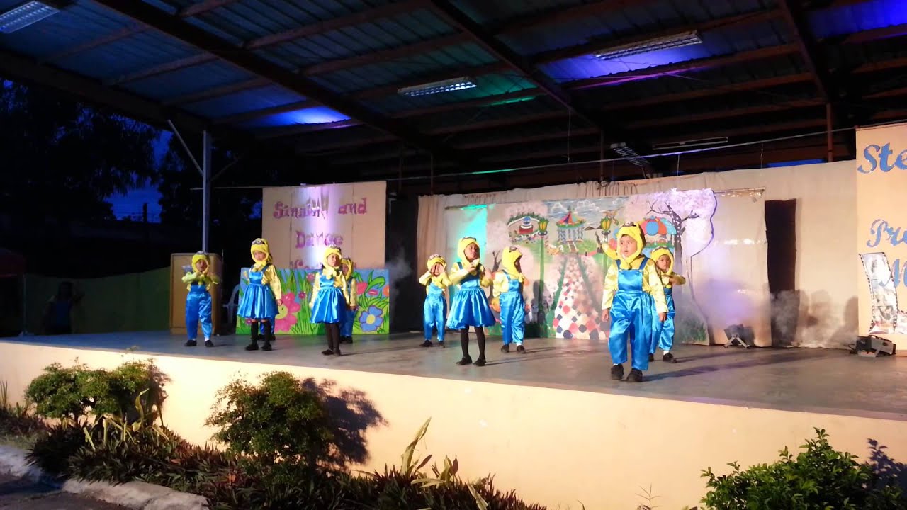 Minions - Stella orientis school - YouTube