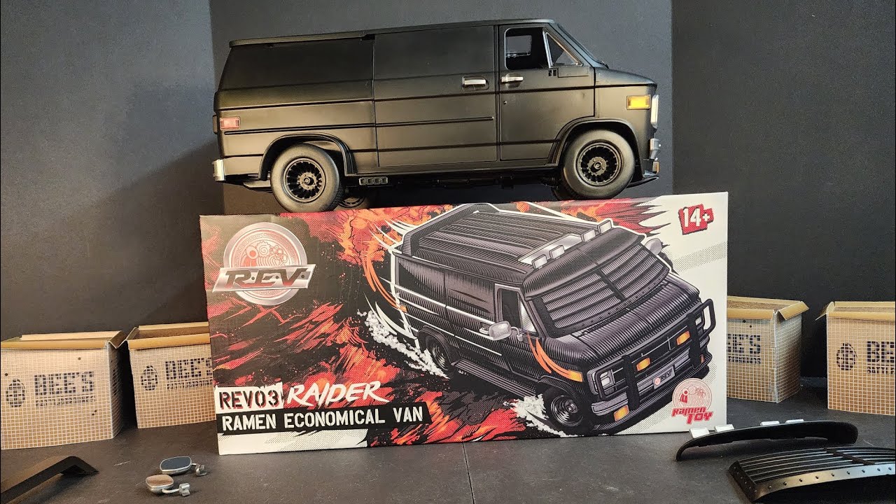 Ramen Toys REV 03 Raider (Ramen Economical Van) - YouTube