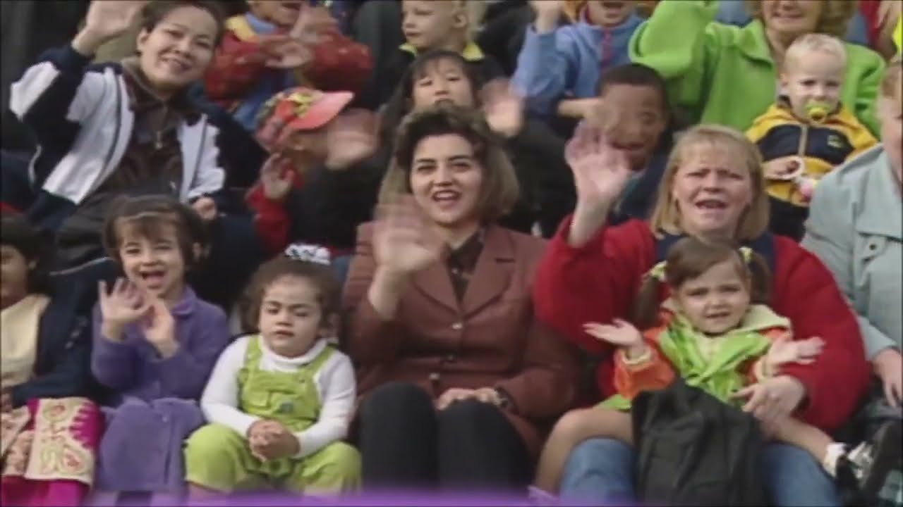Teletubbies Sitting And Standing Goodbye Scene For Colleen Ford - YouTube