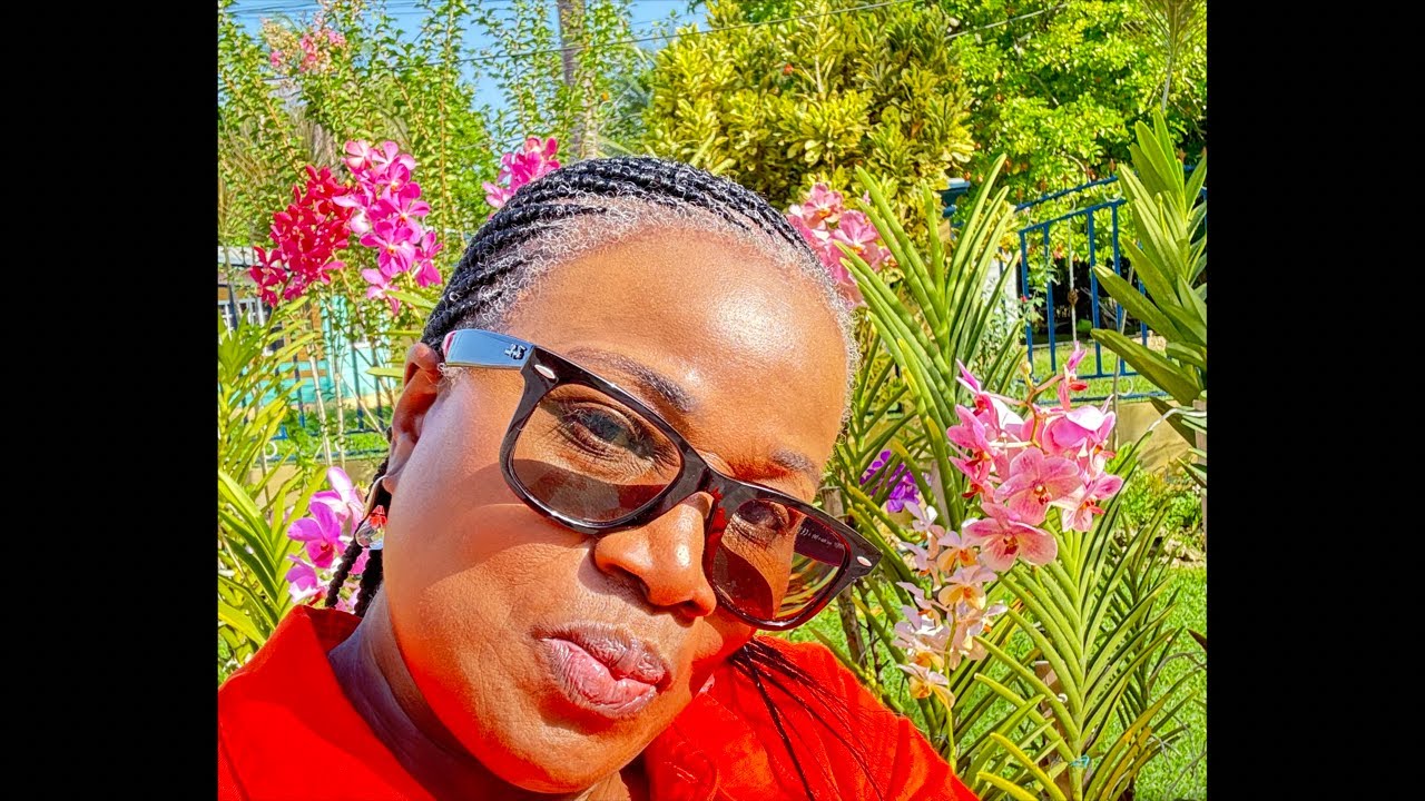 Aunt Polly cousin to chief Curry of Maroon Town Reflection. Jamaica ...