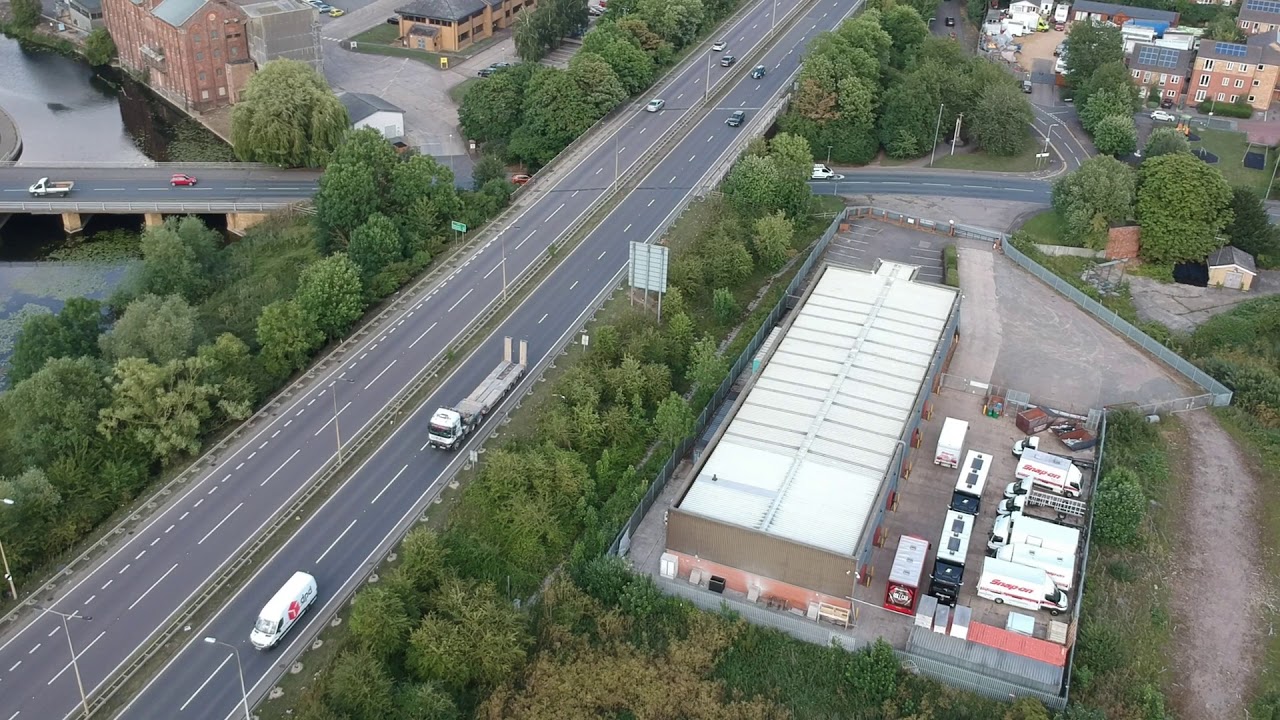 Wellingborough Embankment Prison Locks little Irchester - YouTube