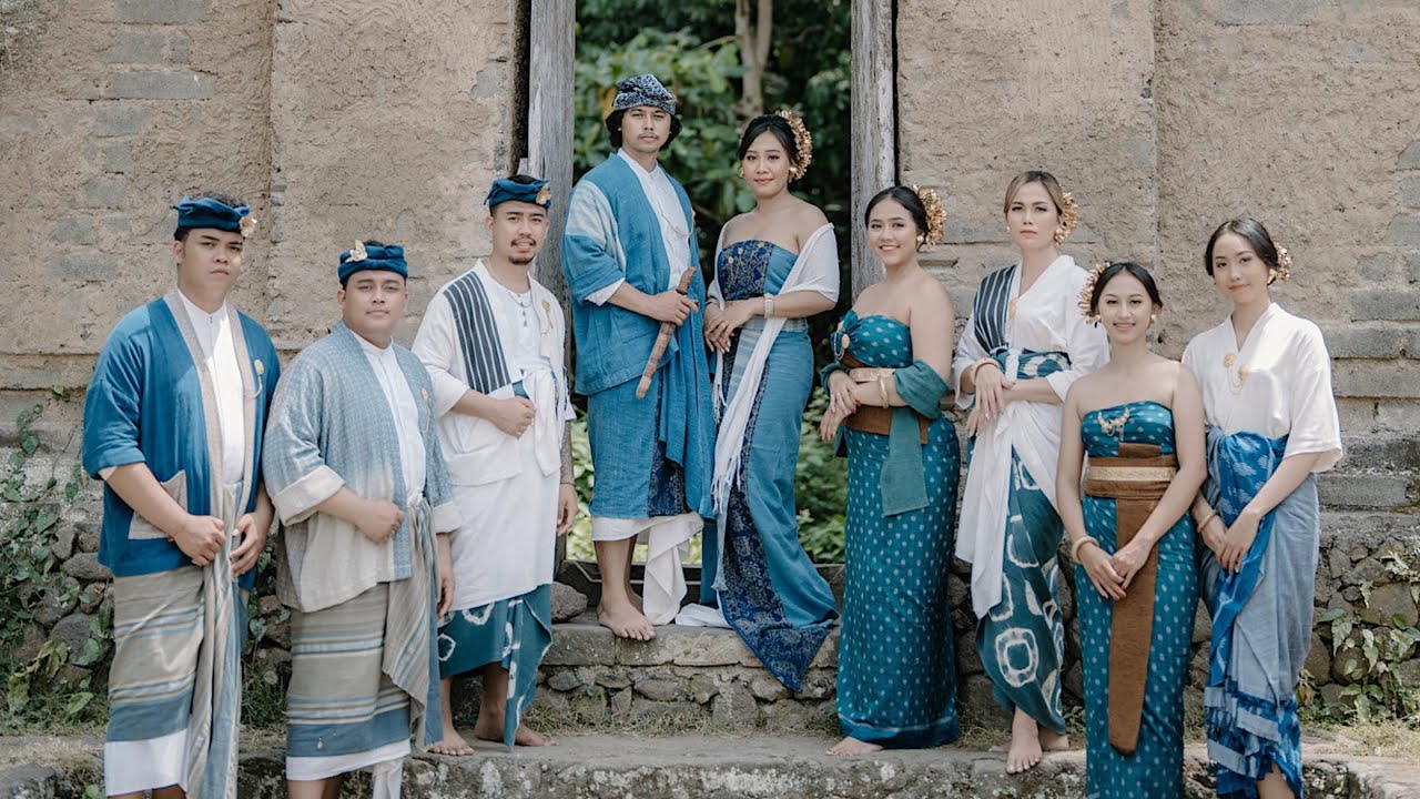 Prewedding & Premetatah Highlight - The Wedding of Iwa & Gek Ayu - YouTube