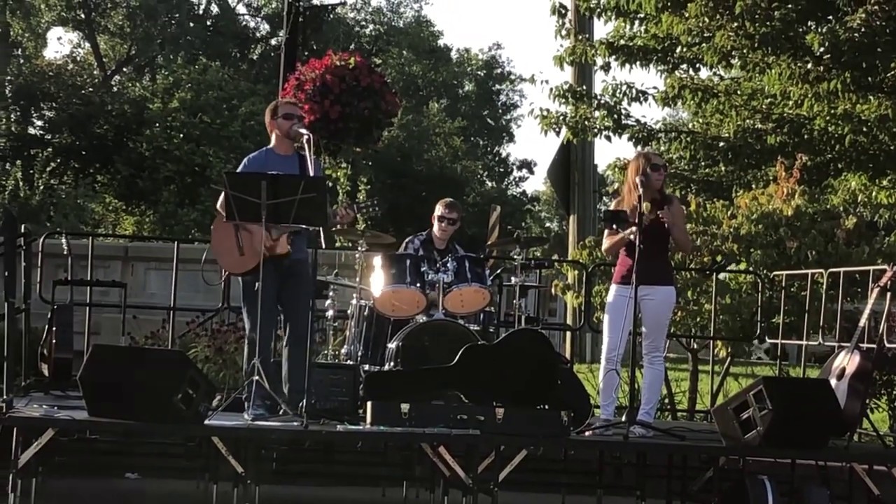 Semi Charmed Life Cover with Robyn Marriott and Mike Zdanio - YouTube