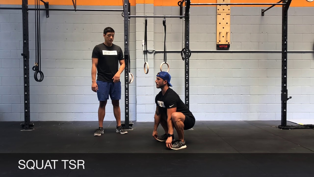 SQUAT THORACIC SPINE ROTATIONS - YouTube