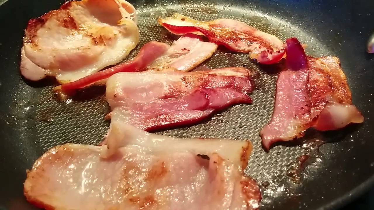 Bacon. Sizzle - YouTube