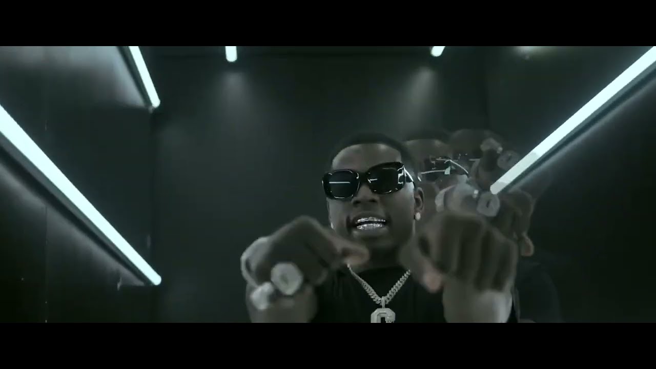 Big Boogie, Juicy J - Pimpin' [Music Video] - YouTube