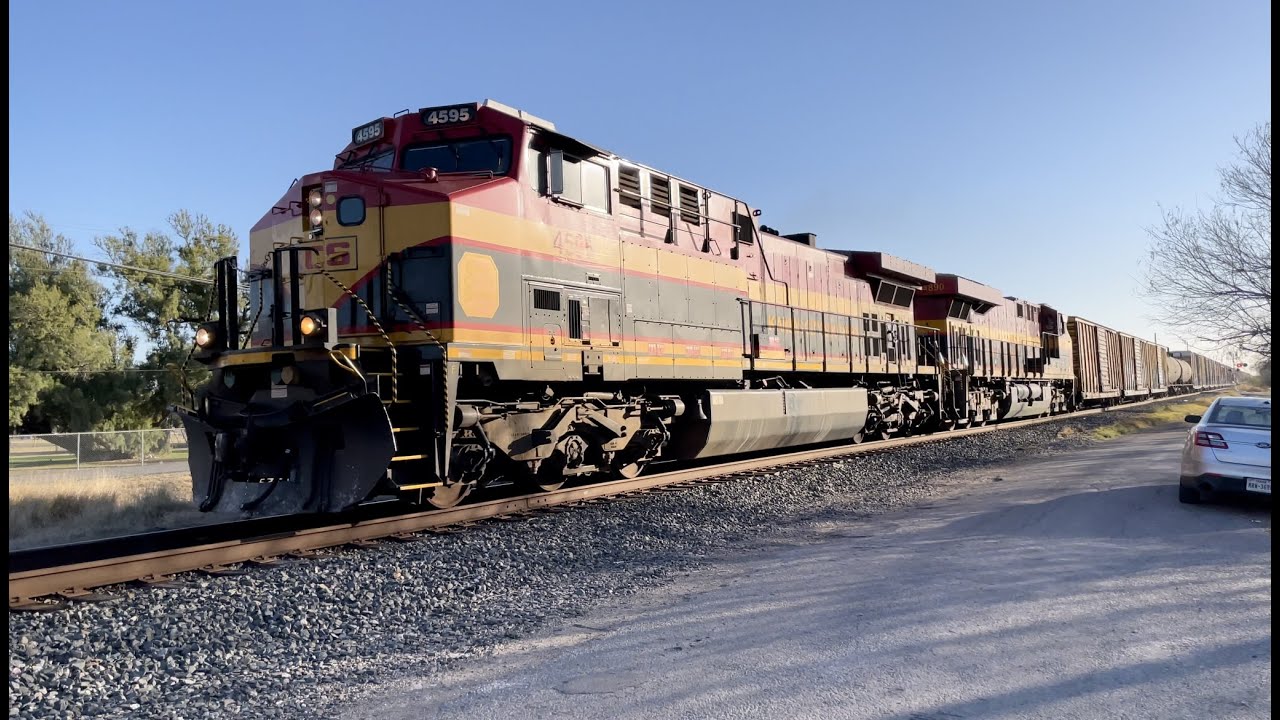 KCS 4595 AC44CW w/ Sweet K5LA and Rear DPU leads manifest - YouTube