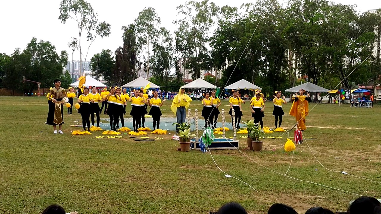 SMKDP Yellow House Cheer 2017 - YouTube