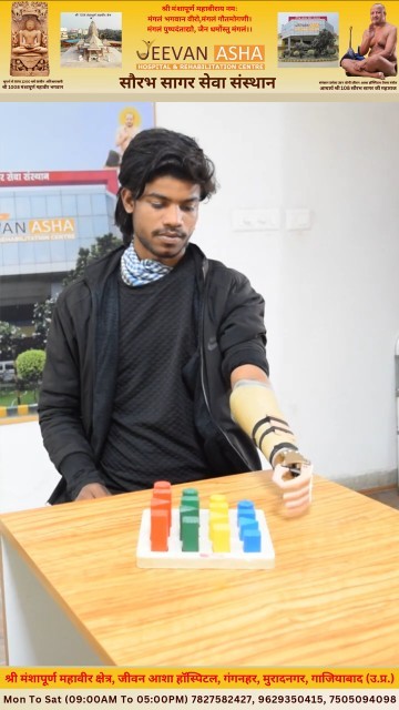 Aakash lost left hand in an #accidente | Jeevan Asha Hospital provided ...