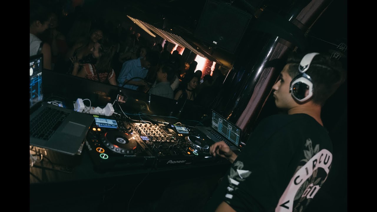 DJ Alias @ZOUK PHUTURE - YouTube