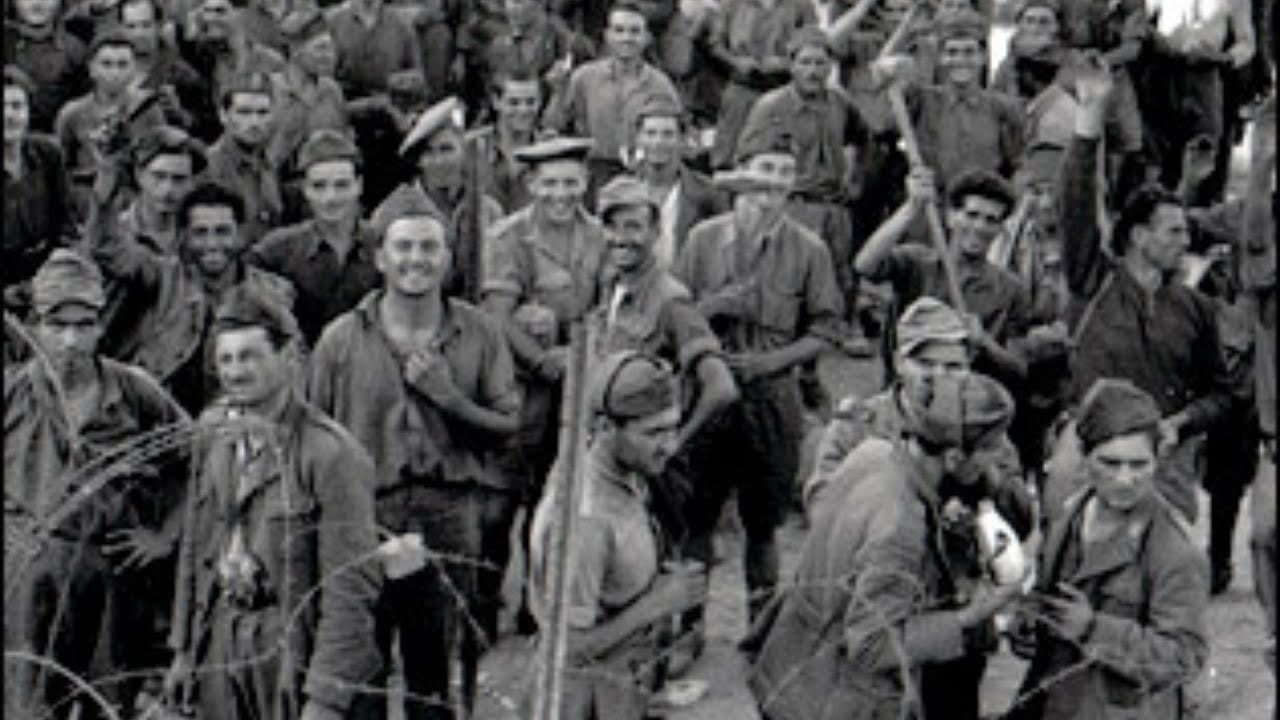 Italian POWs Stunned By American Camp Libraries With 50,000 Books - YouTube