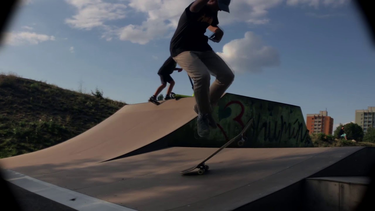 I love sk8boarding - YouTube