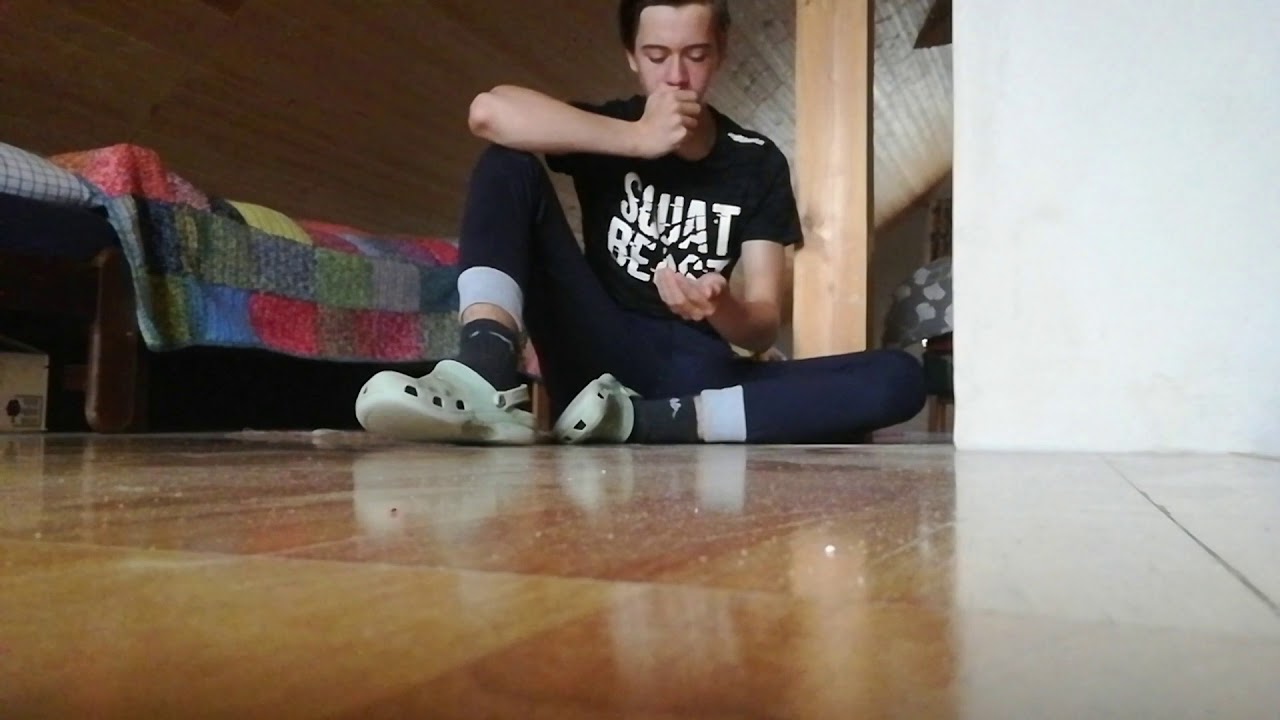 Telekineze; Levitace a bez hudby #2 - YouTube