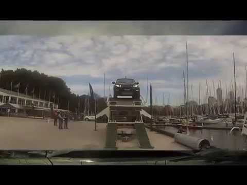Land Rover Evoque Twin Terrapod Action - YouTube
