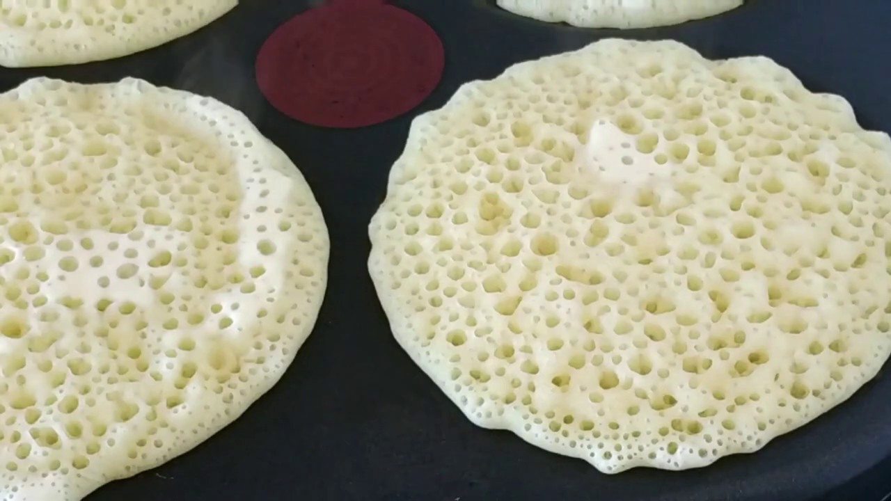 Baghrirs,crèpes mille trous ,recette express et inratable/Moroccan ...