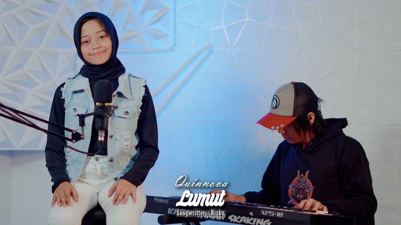 Quinnova - Lumut (Official Music Video) - YouTube