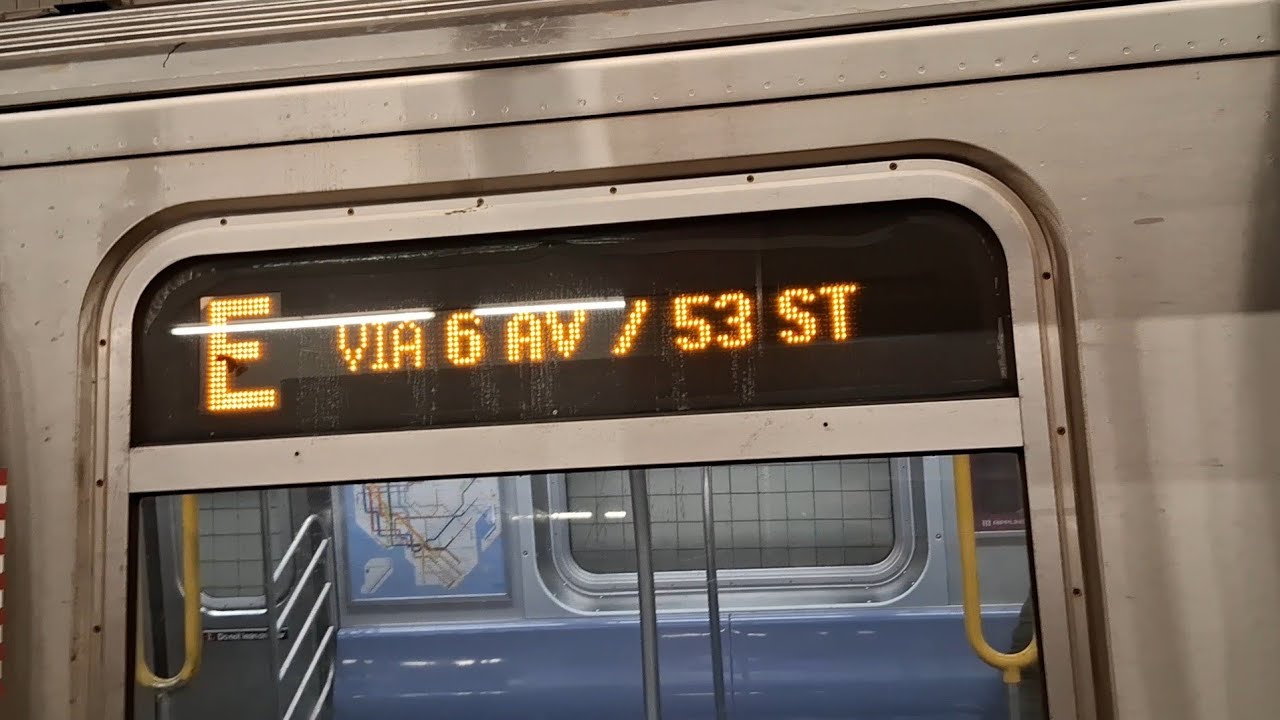 Queens bound R160B Siemens (E) train via 6th ave at 47th-50th streets ...