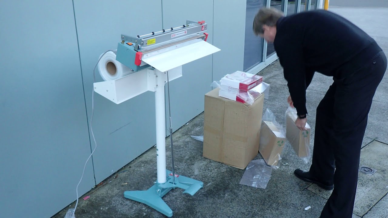 Poly Tubing Foot Sealer and Cutter - YouTube