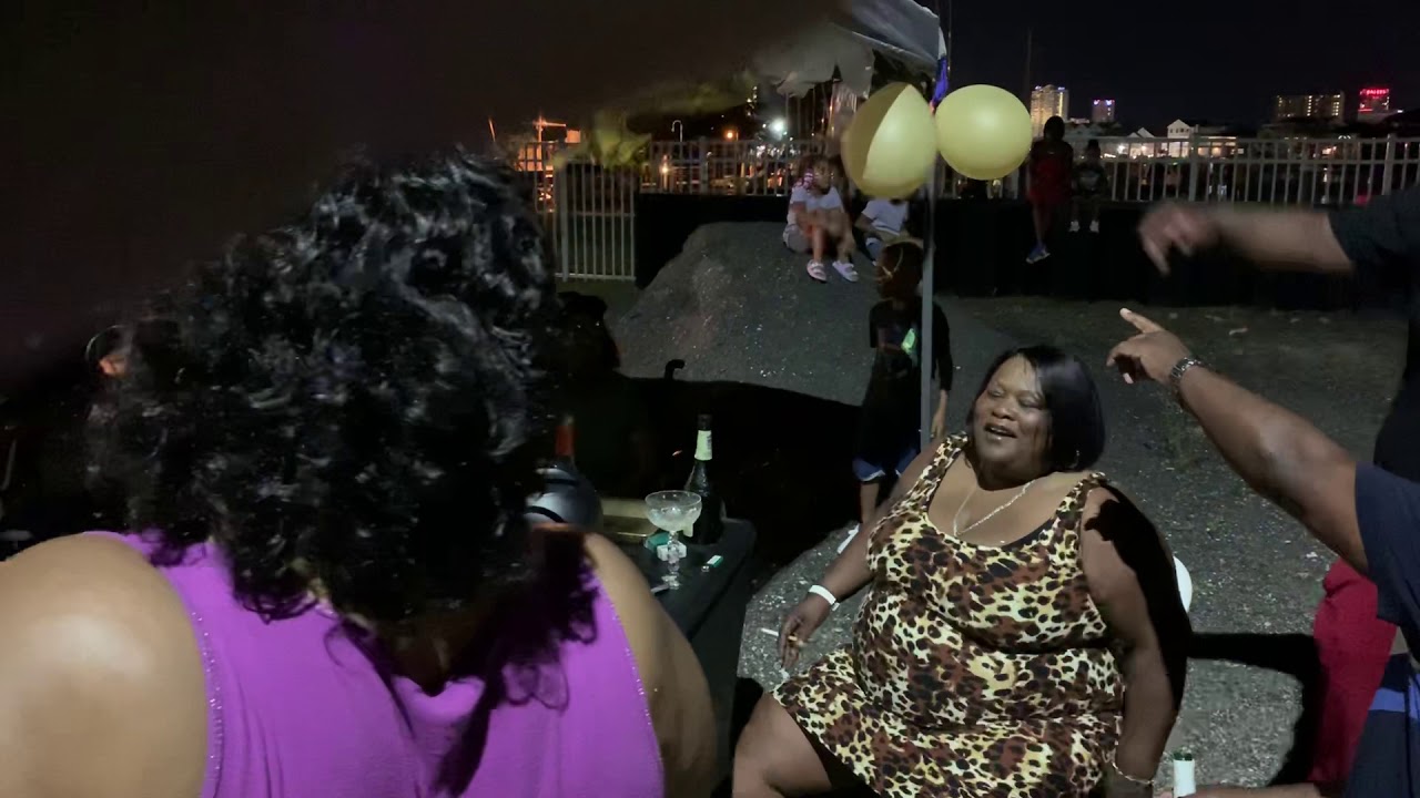 Hbd queen princess - YouTube