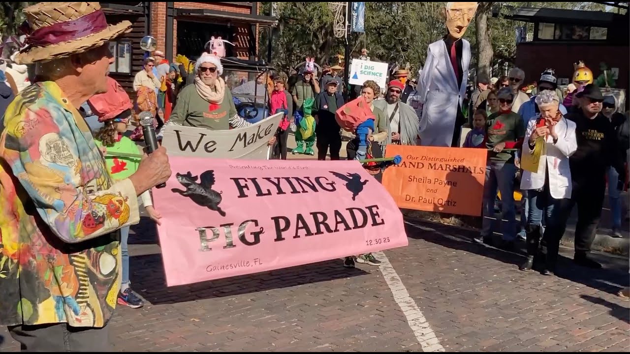 Inaugural Flying Pig Parade - YouTube