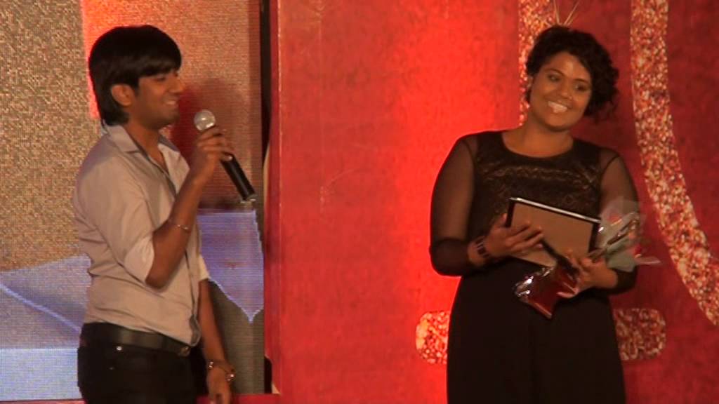 Music Director Dharan Honours Playback Singer Nsk Ramya at We Awards ...