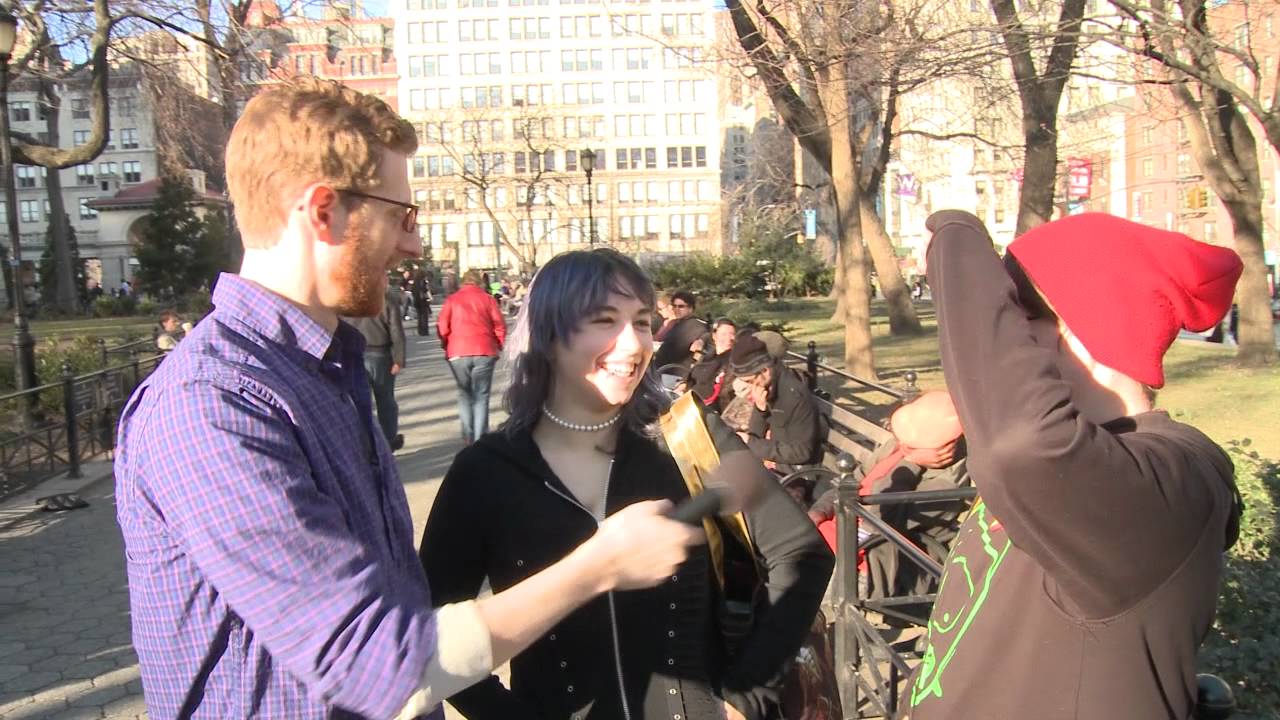 Hunger Games Interviews - YouTube