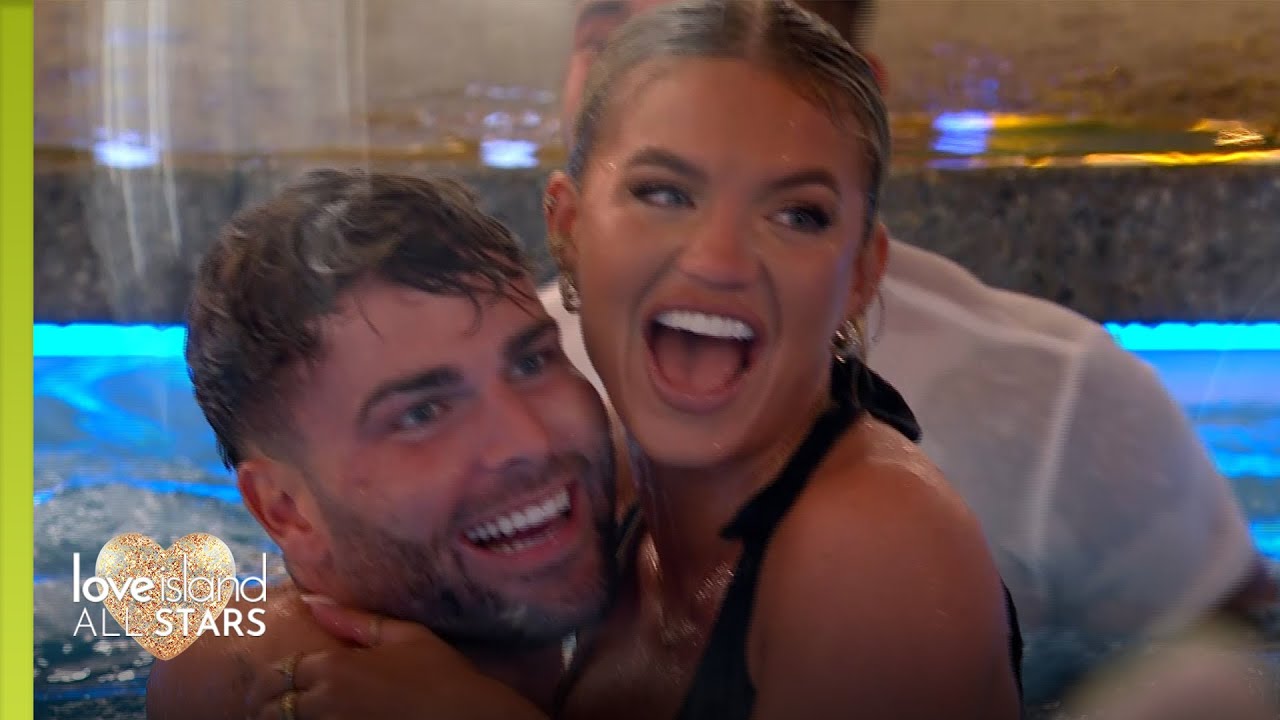 The All Star finalists jump in the pool 💙 | Love Island All Stars - YouTube
