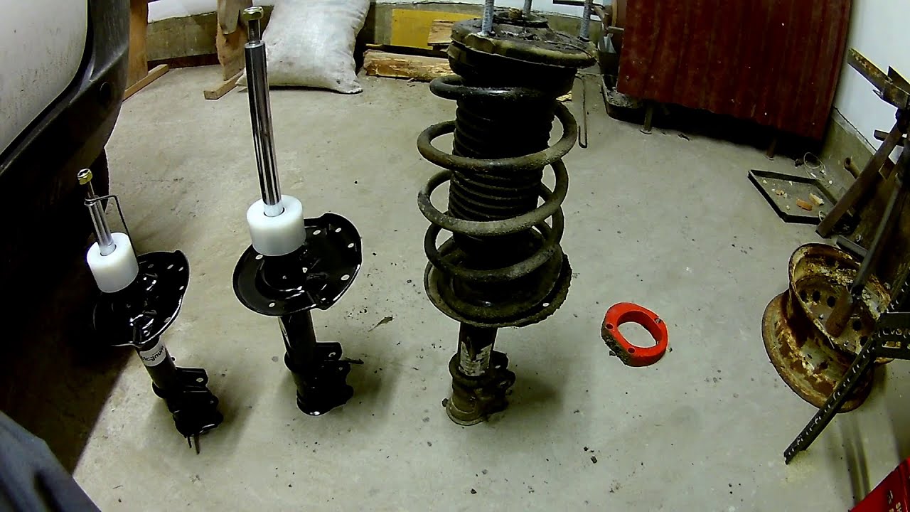 Заміна передніх амортизаторів на Citroen Nemo(Replacement of front ...